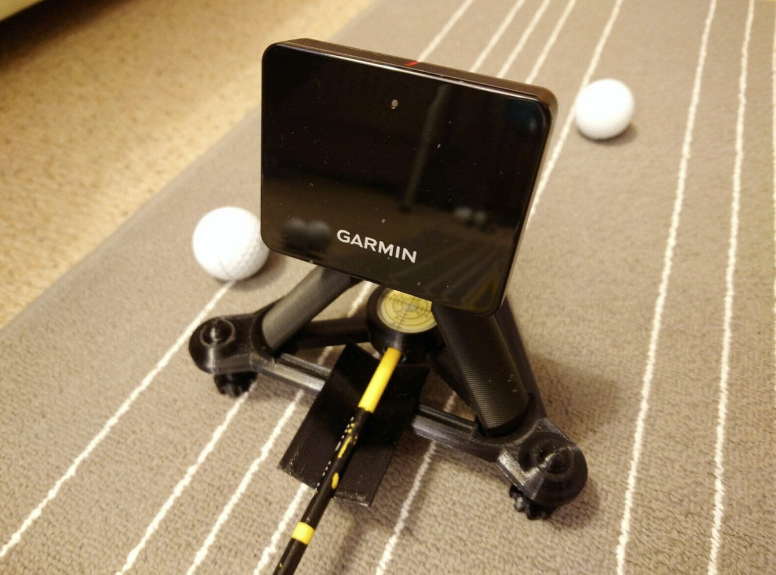 Garmin R10 Adjustable Level Stand With Alignment Stick Hole and Laser ...