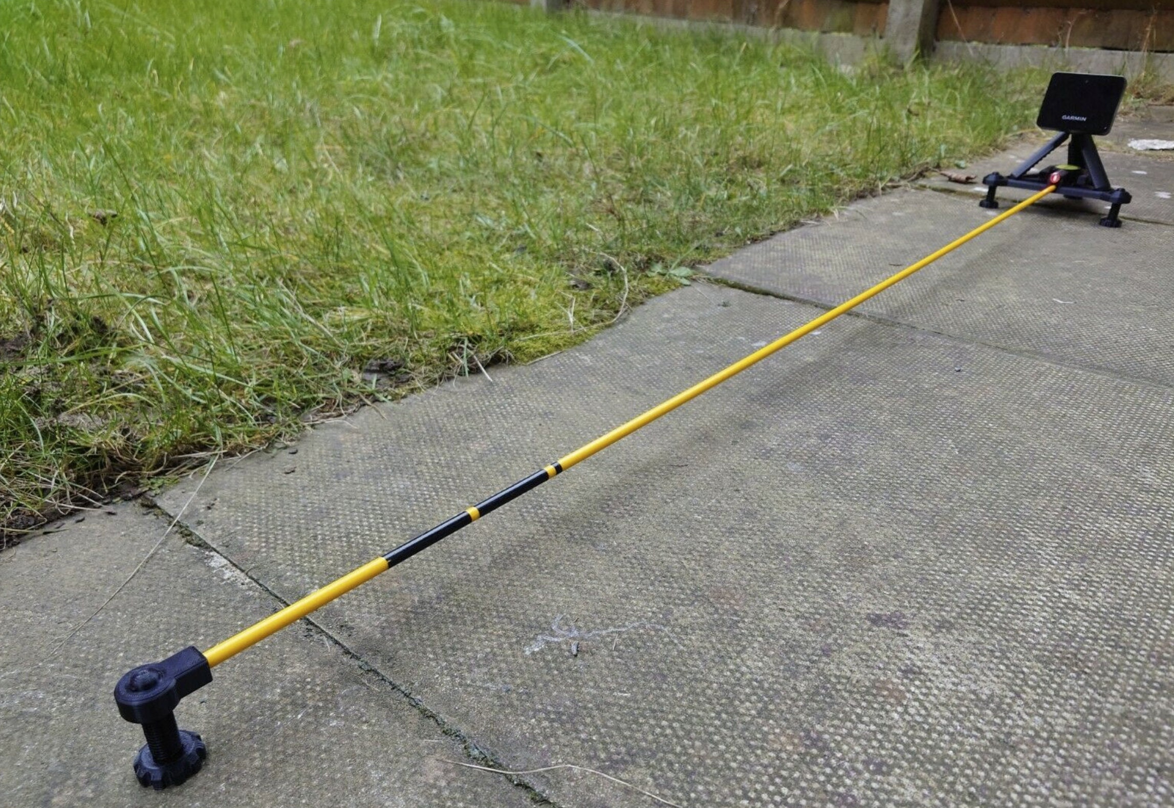 Garmin R10 Laser Stand With Level and Alignment Stick Hole for Golf ...