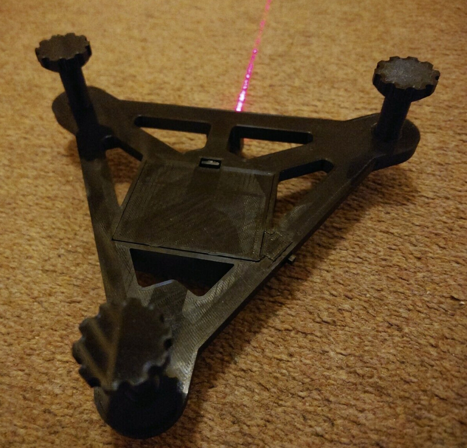 Garmin R10 Laser Stand With Level and Alignment Stick Hole for Golf ...