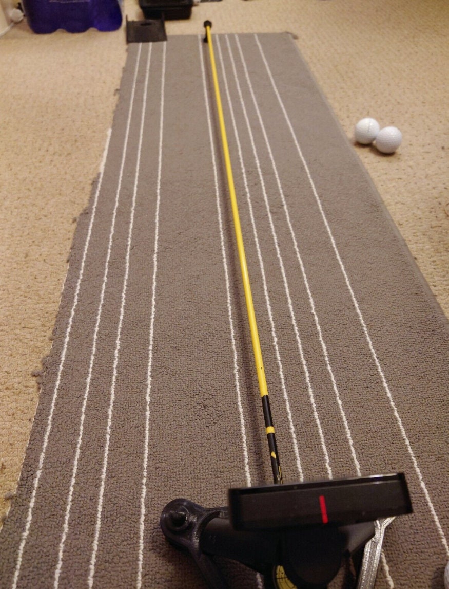 Garmin R10 Adjustable Level Stand With Alignment Stick Hole and Laser ...