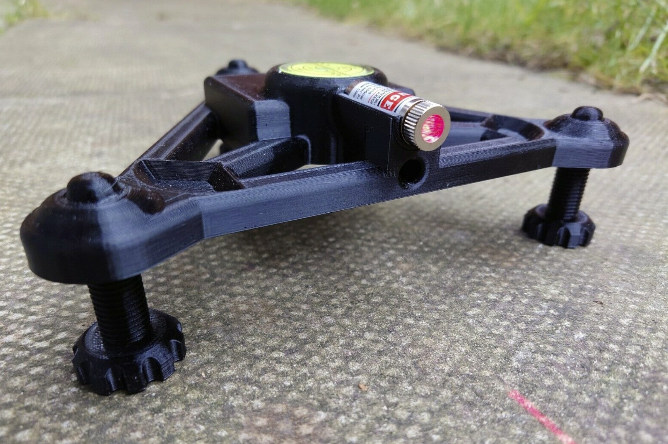 Garmin R10 Laser Stand With Level and Alignment Stick Hole for Golf ...