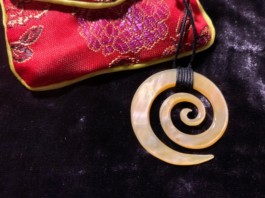 Health Spell Karma Protection Amulet Pendant Shaman Occult Grimoire ...