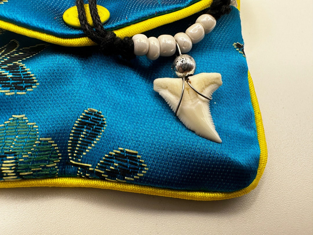 Genuine SHARK Tooth Necklace TEETH Real Animal Bone Protection Amulet ...