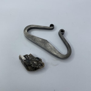 Hand Forged Carbon Steel Fire Striker With Flint: Blacksmith Camping ...