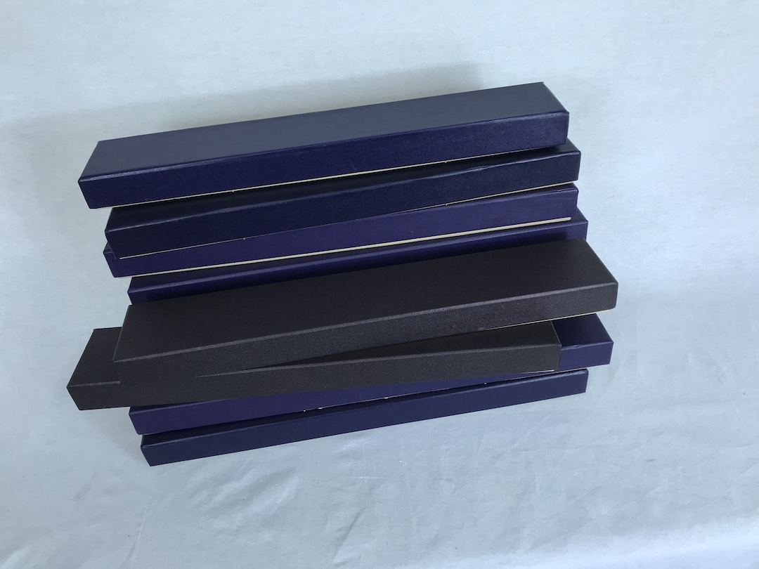 Empty Box for Magic Wand Velvet Lined 21” Display Collectible Container ...