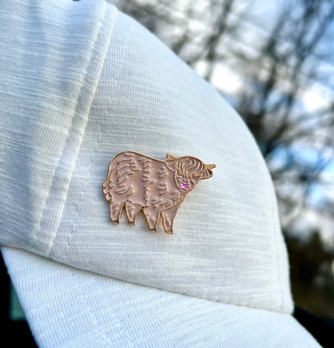 Highland Cow Enamel Pin, Cute Cow Pin, Cute Highland Cow Pin - Etsy