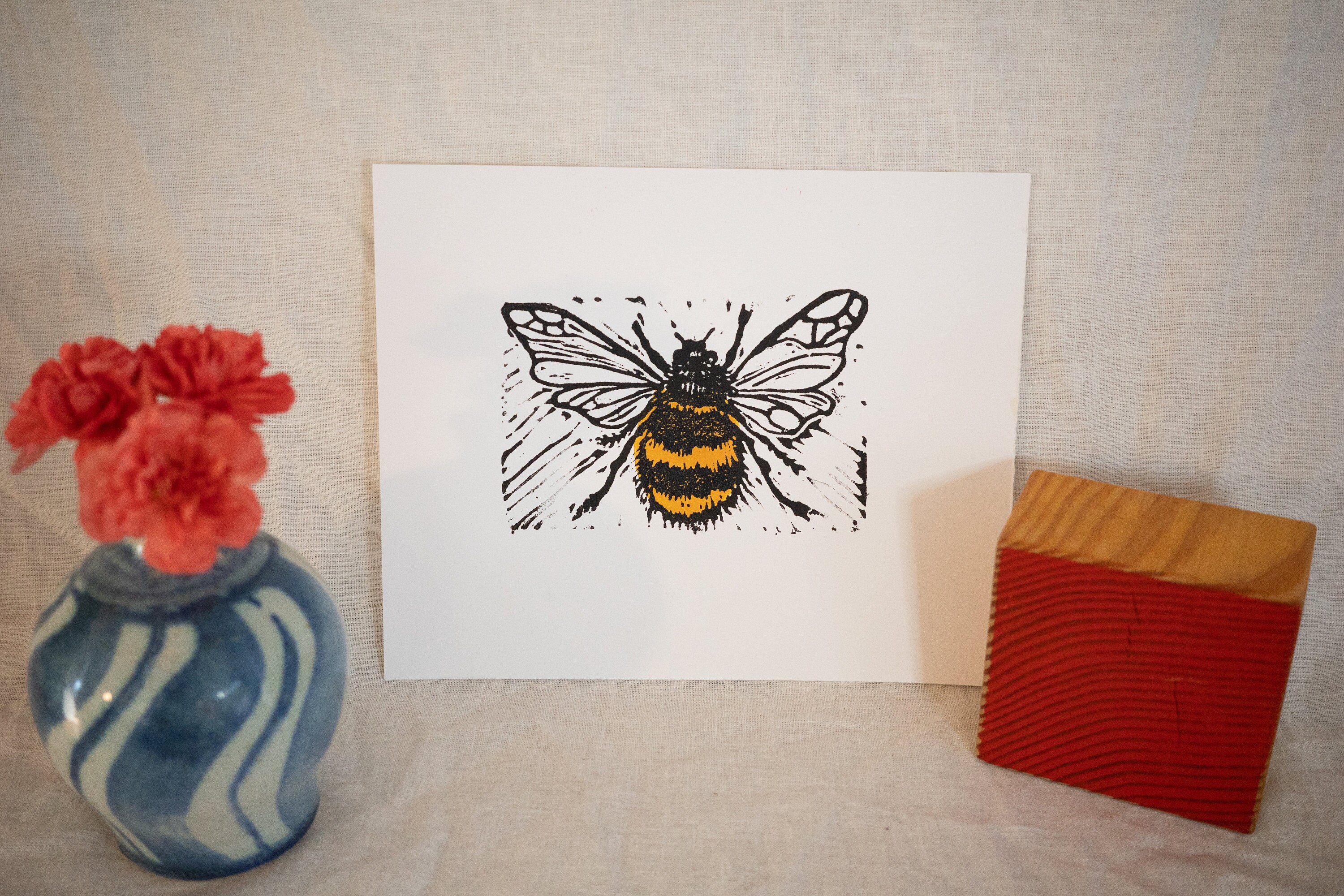 Bee Linocut Block Print - Etsy