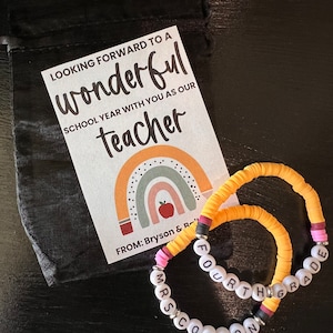 Personalized Teacher Back 2 School Bracelet - Etsy
