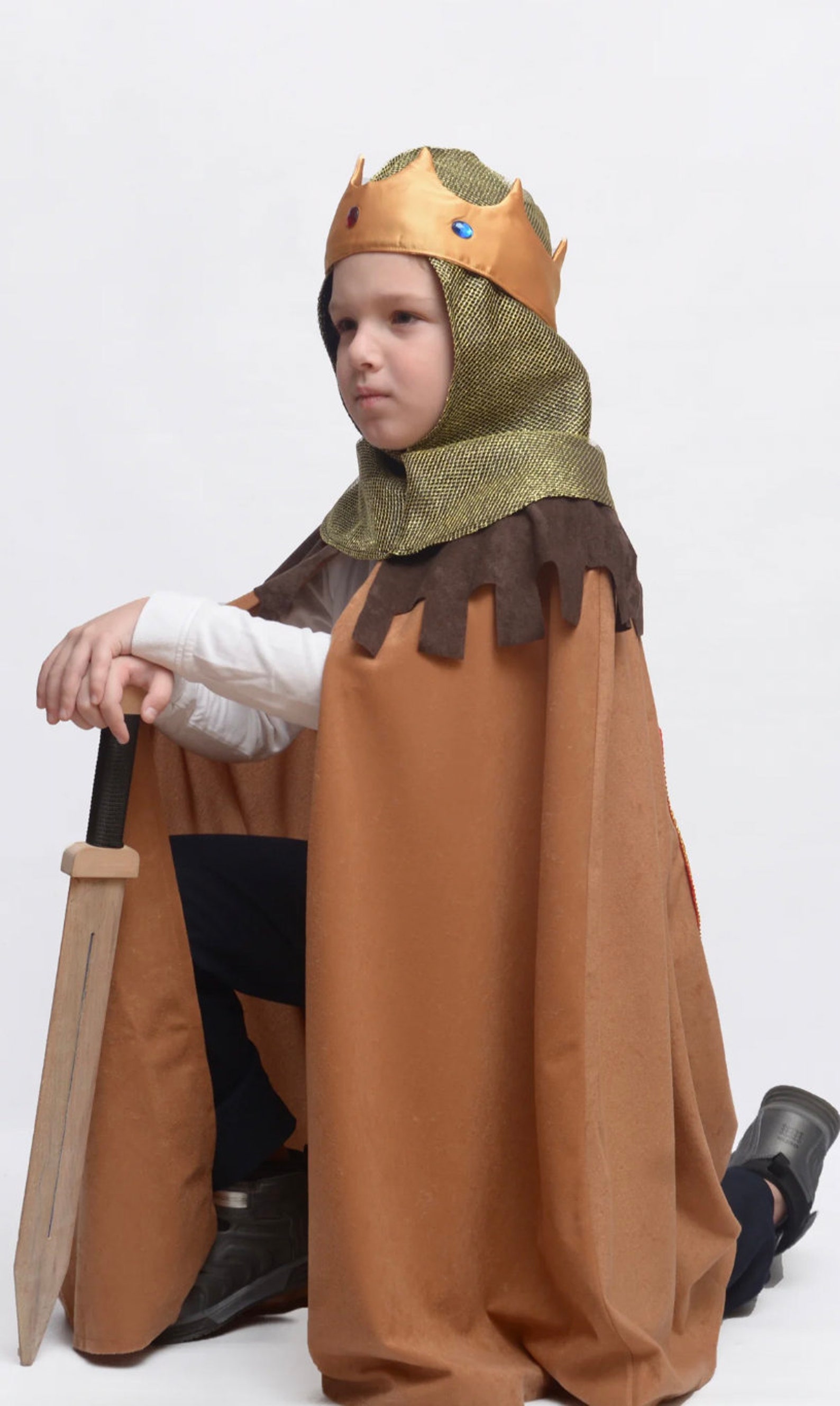 Knight Costume 'ludovic' - Knight Cape in Medieval Templar Colors ...