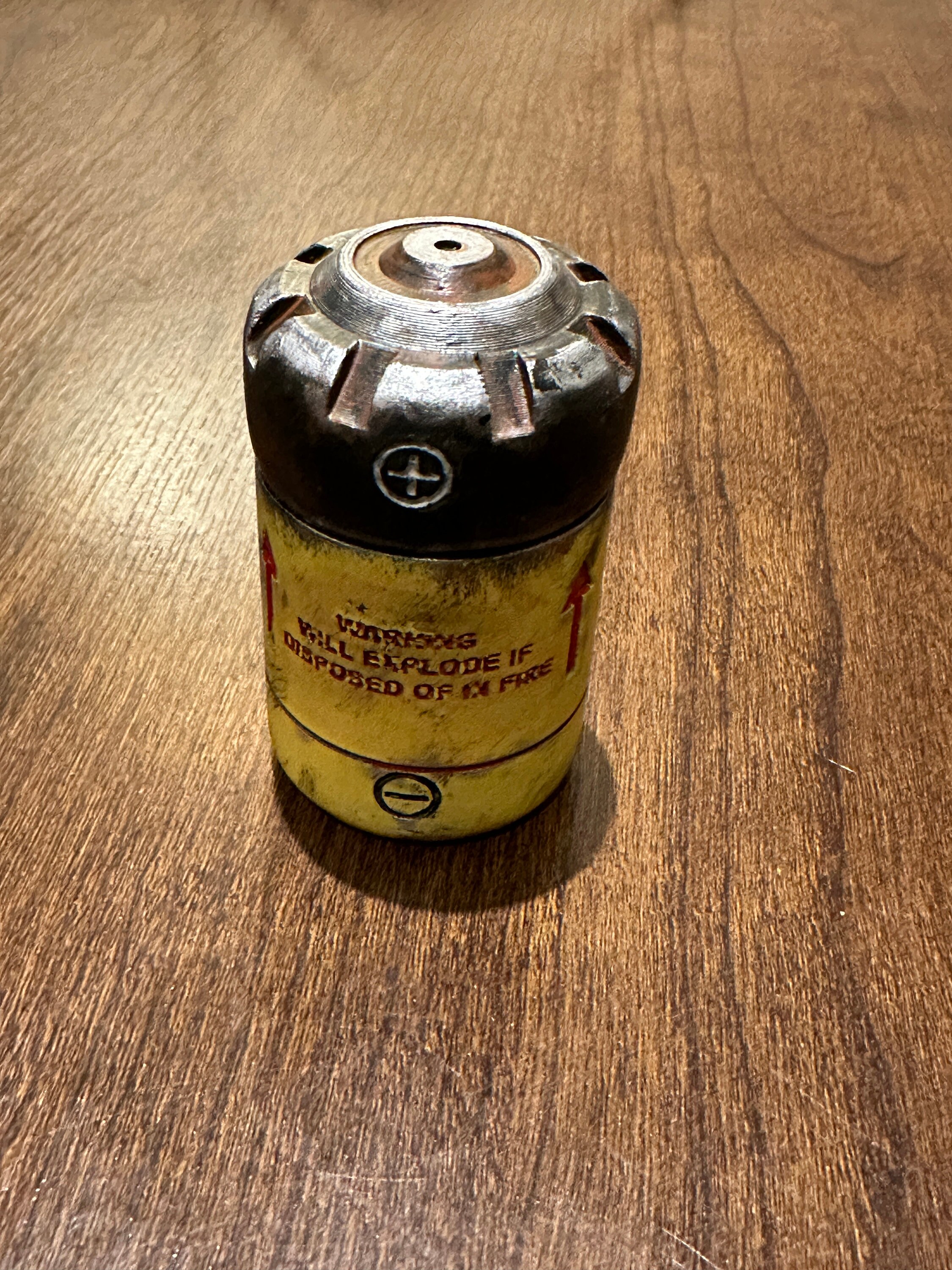 Fusion Cell Prop Replica Fallout 4 Made to Order - Etsy