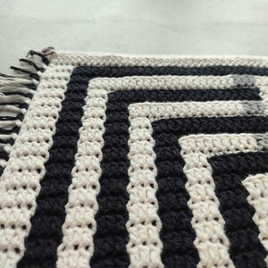 Shadowlines - Overlay Mosaic Crochet - ENG/NL - Pattern Only - PDF ...