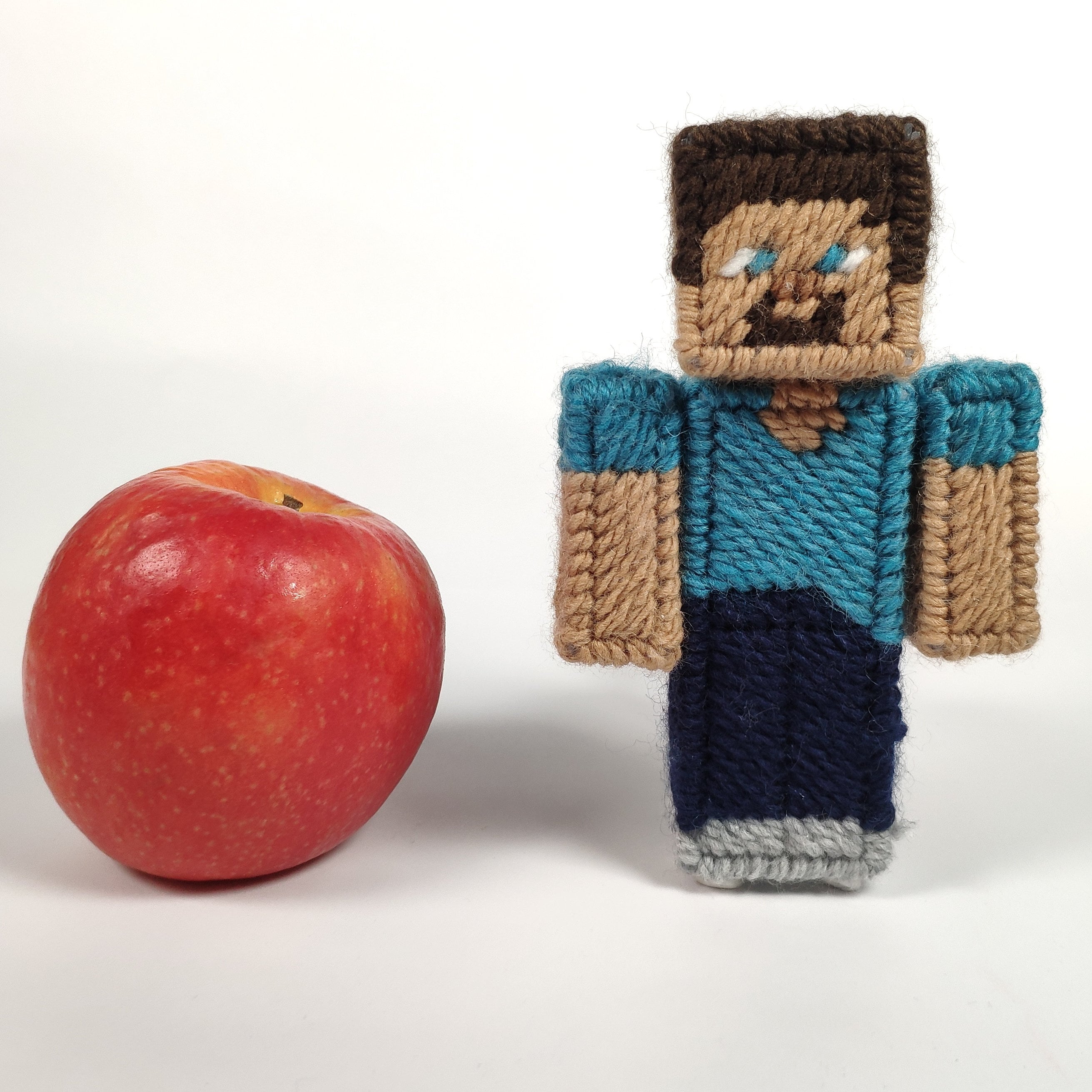 Minecraft Steve Plastic Canvas Pattern, Download Pdf, Gamer Desk Decor ...