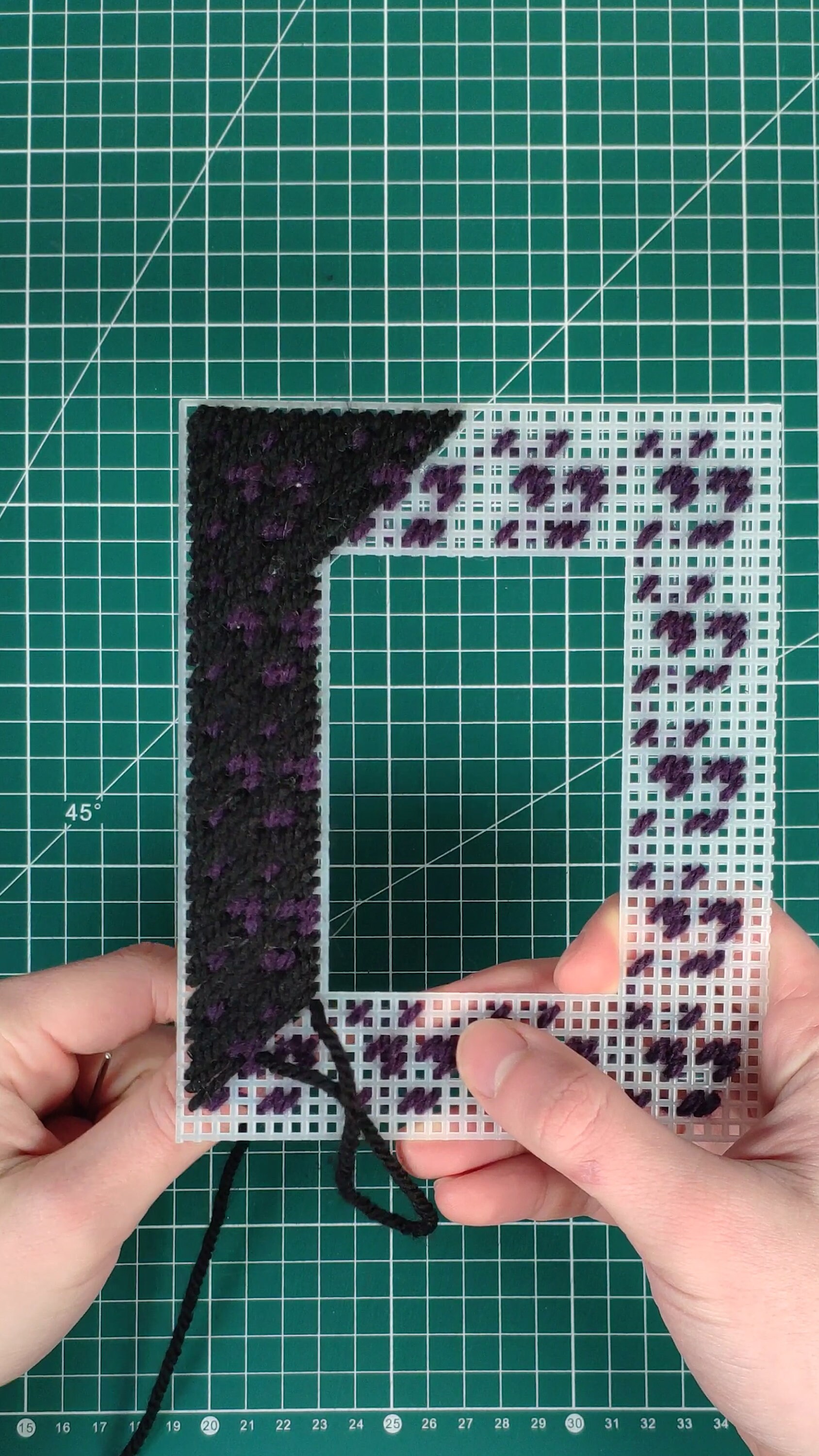 Minecraft Nether Portal Plastic Canvas Pattern, Download Pdf, Gamer ...