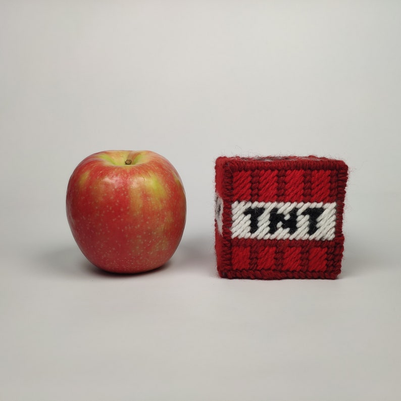 Minecraft TNT Plastic Canvas Pattern, Download Pdf, Gamer Desk Decor - Etsy