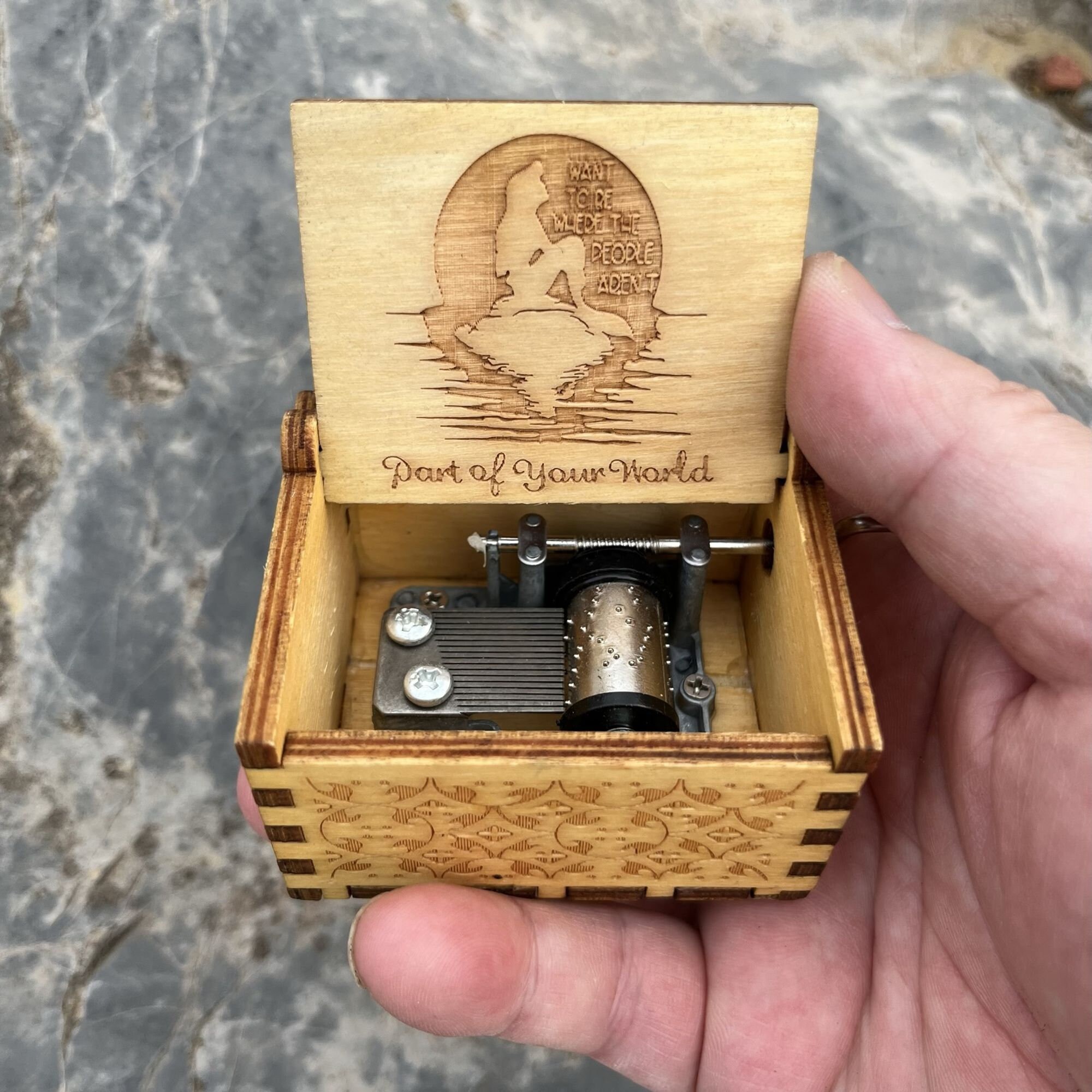 La Sirenita parte de tu mundo caja de música de madera regalo - Etsy España