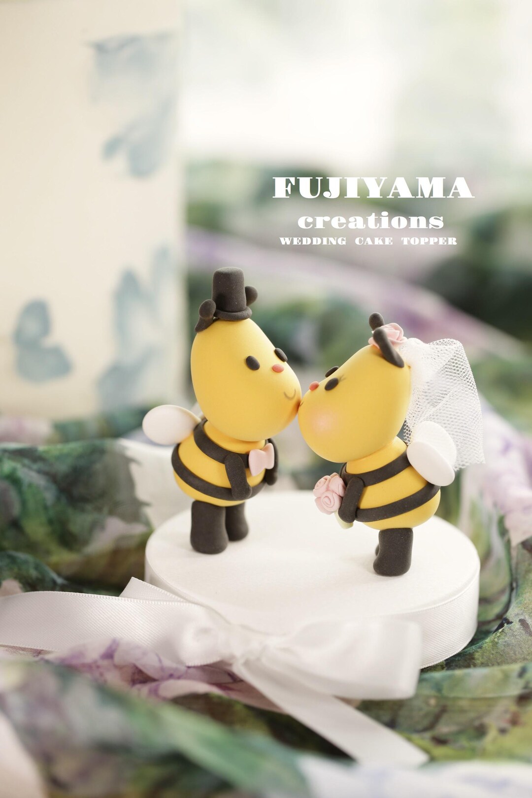 Kissing Bees Wedding Cake Topper,bee Cake Topper,ladybug Cake Topper ...