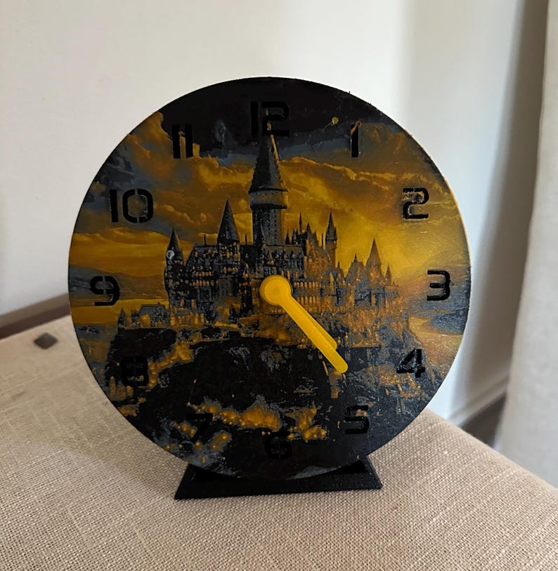 Harry Potter Hogwarts Castle Clock - Etsy