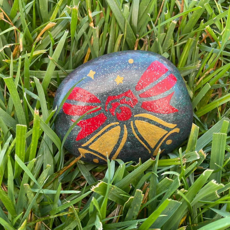 Rock Paperweight - Etsy