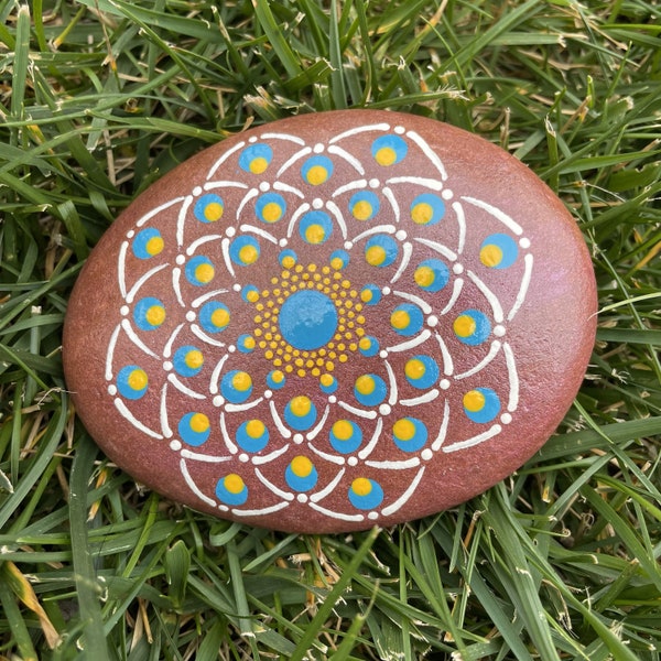 Rock Paperweight - Etsy