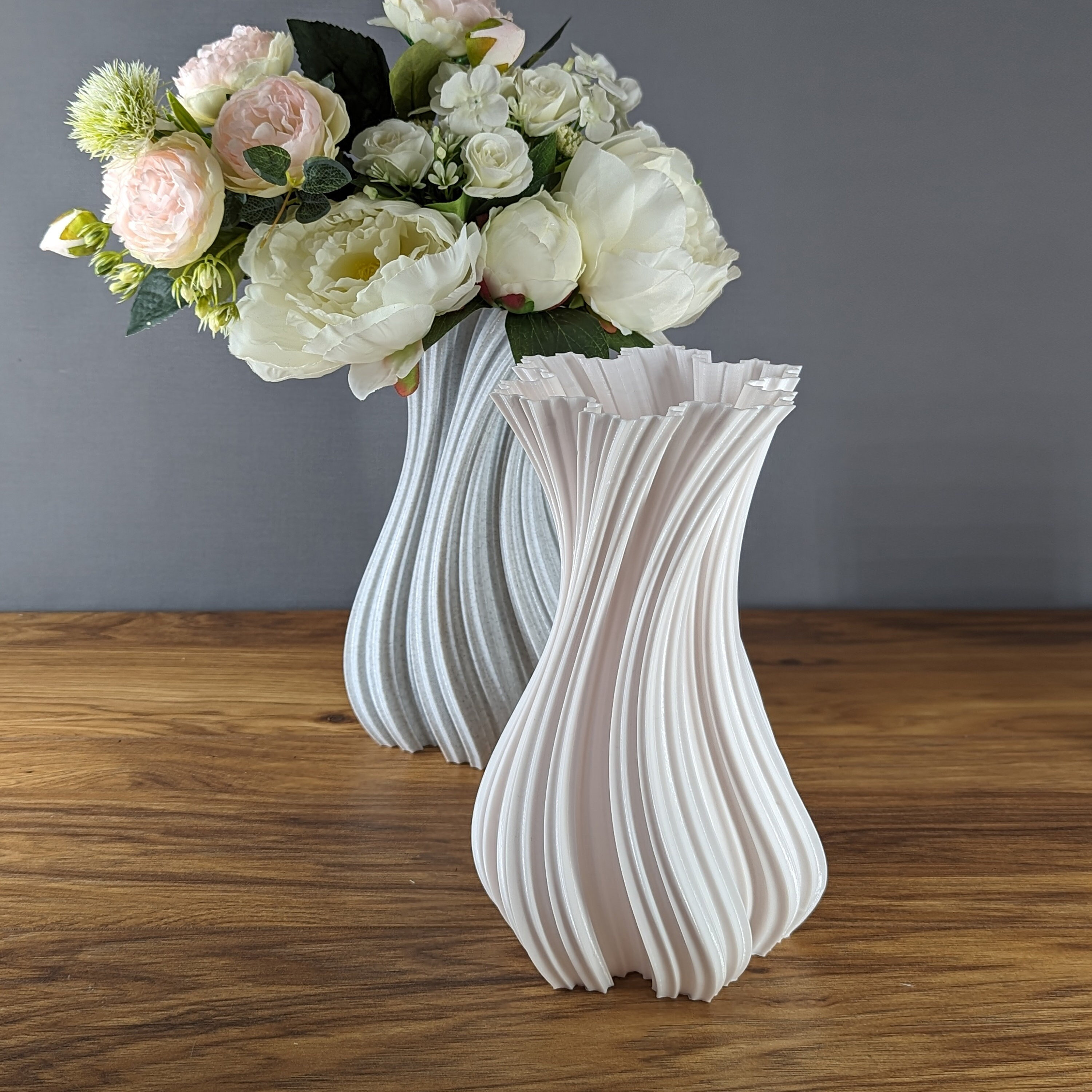 Minimal 3D Printed Vase, Wavy Design, Original and Modern Home Décor ...