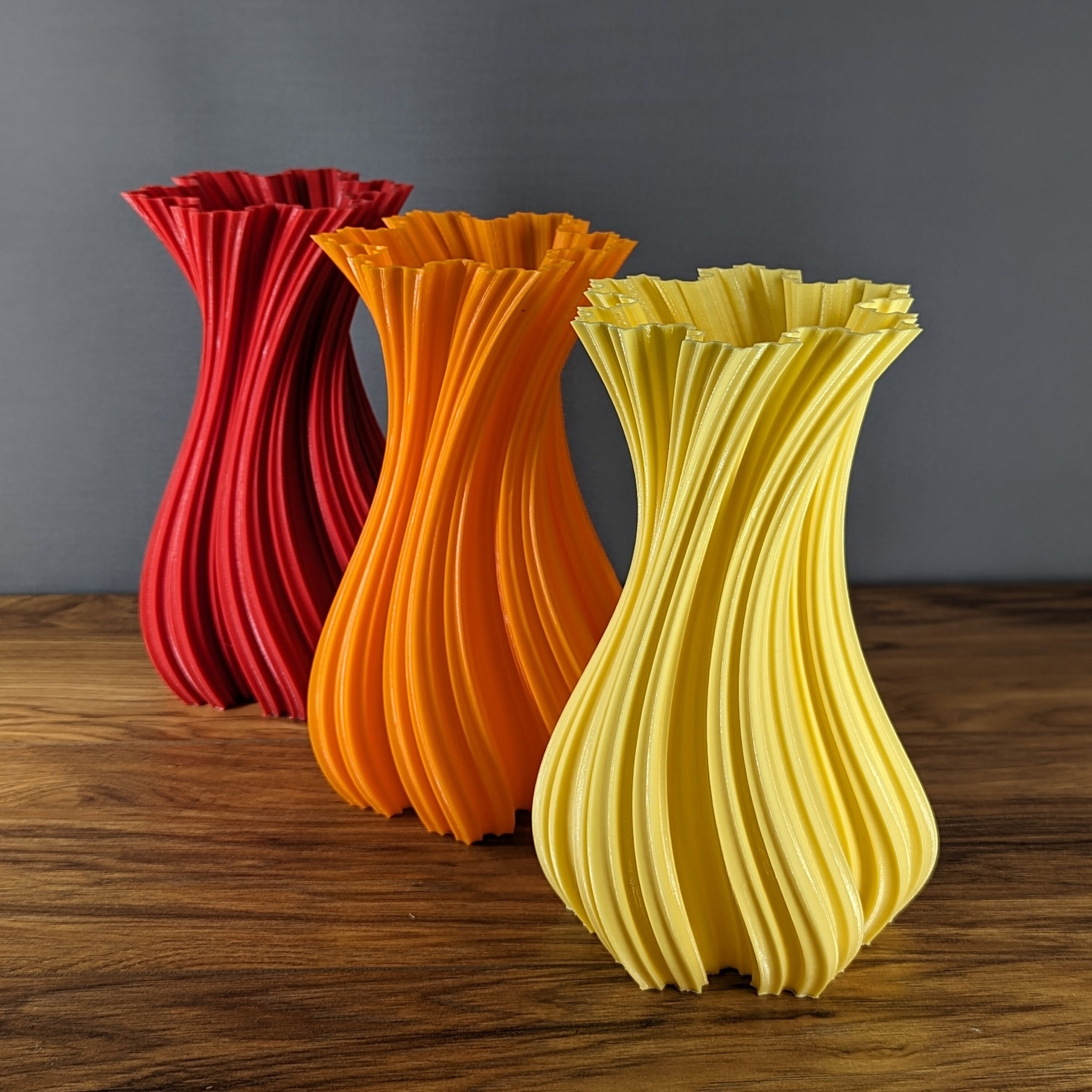 Minimal 3D Printed Vase, Wavy Design, Original and Modern Home Décor ...