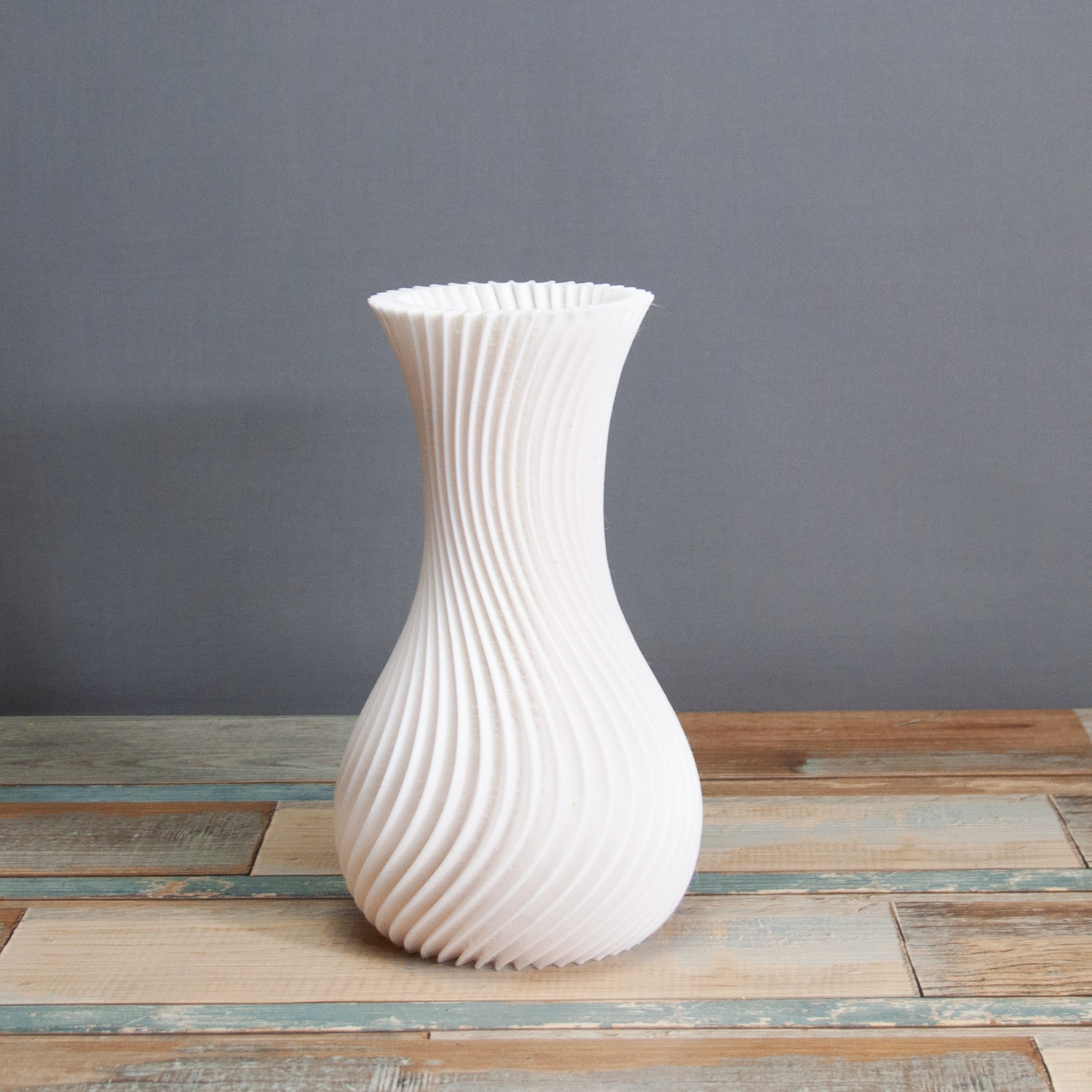 Modern Swirl Vase, 3D Printed Vase, Original Home Décor, Gift for Her ...