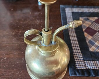 Vintage Brass Pump Can Thumb Spritzer Plant Mister Spray Bottle ...