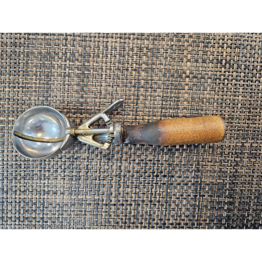 Vintage Ice Cream Scoop Working Wood Handle Scoop 12 - Etsy