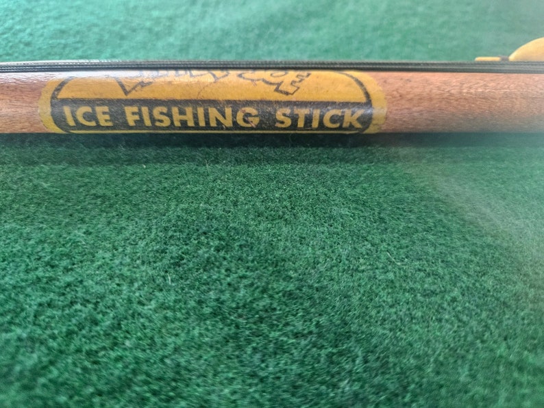 Vintage Lindy Little Joe Deluxe Ice Fishing Stick Pole Spike Line Lure ...