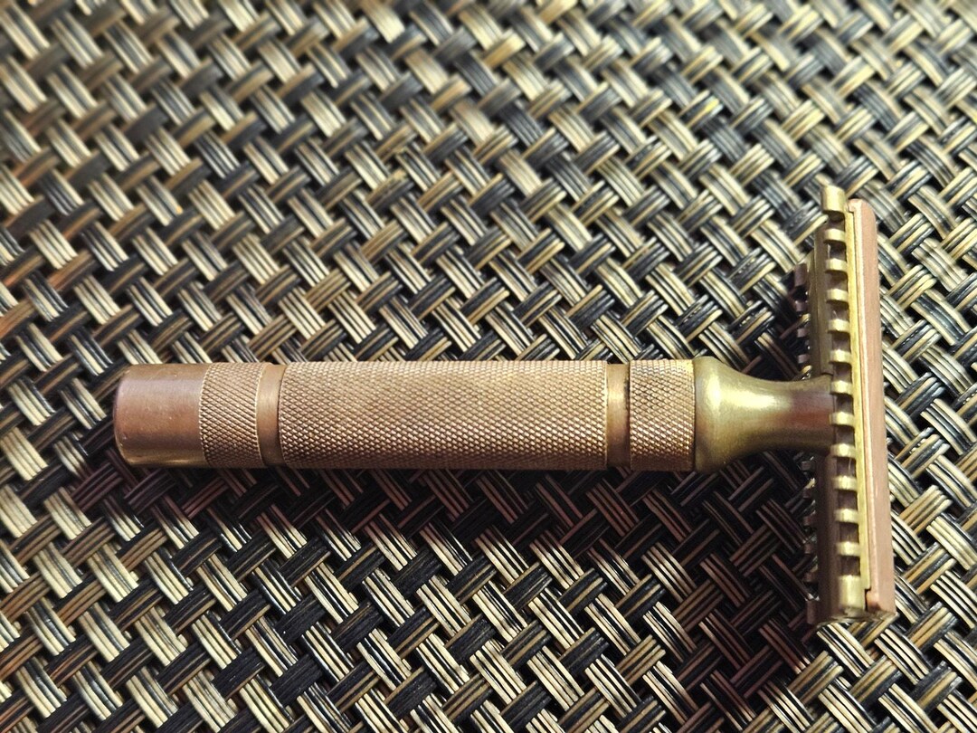 Vintage 1932 Brass Gillette Safety Razor - REISSUE PAT. NO. 17567 - Etsy