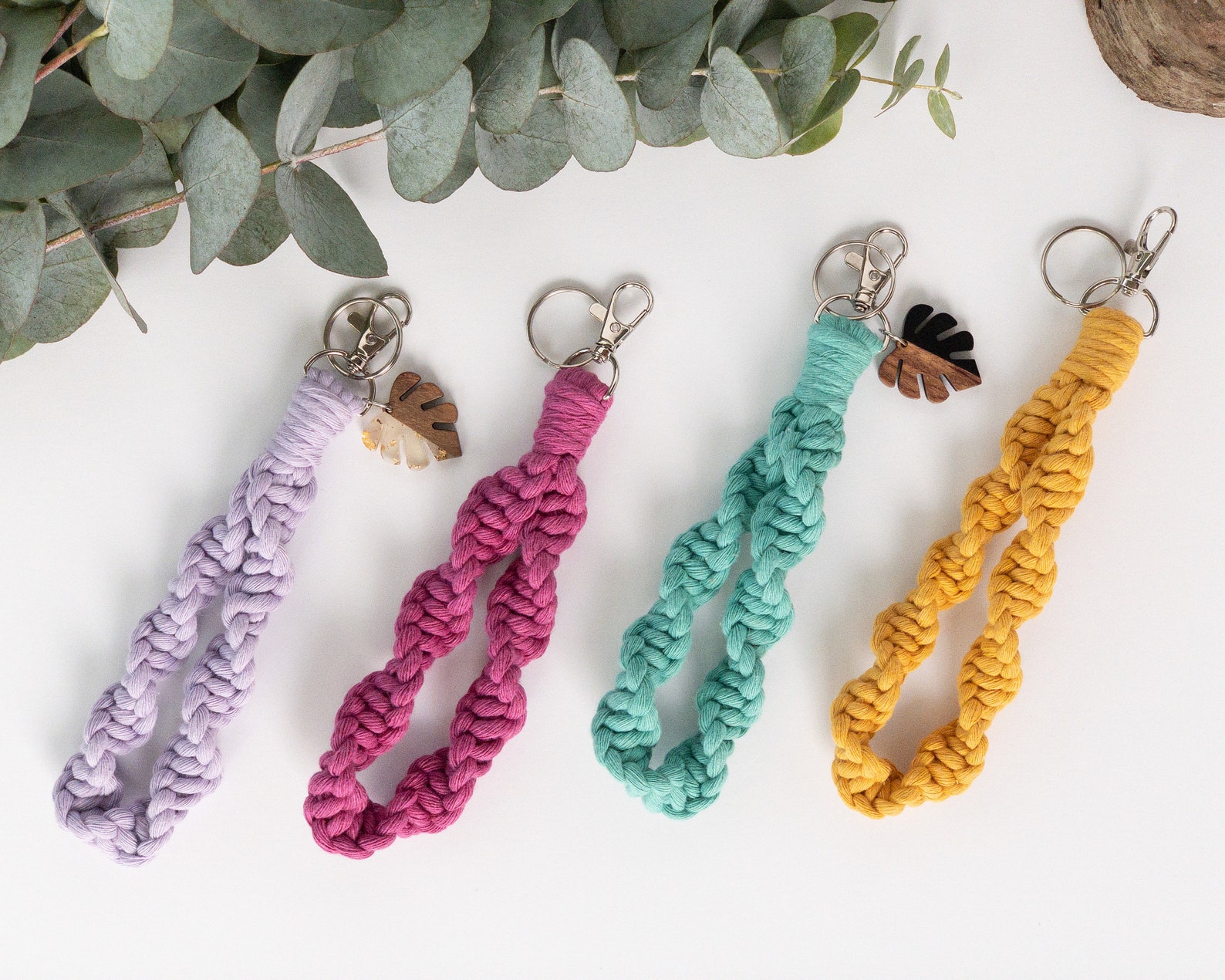 Spiral Macrame Keychain Wristlet and Lanyard Monstera - Etsy