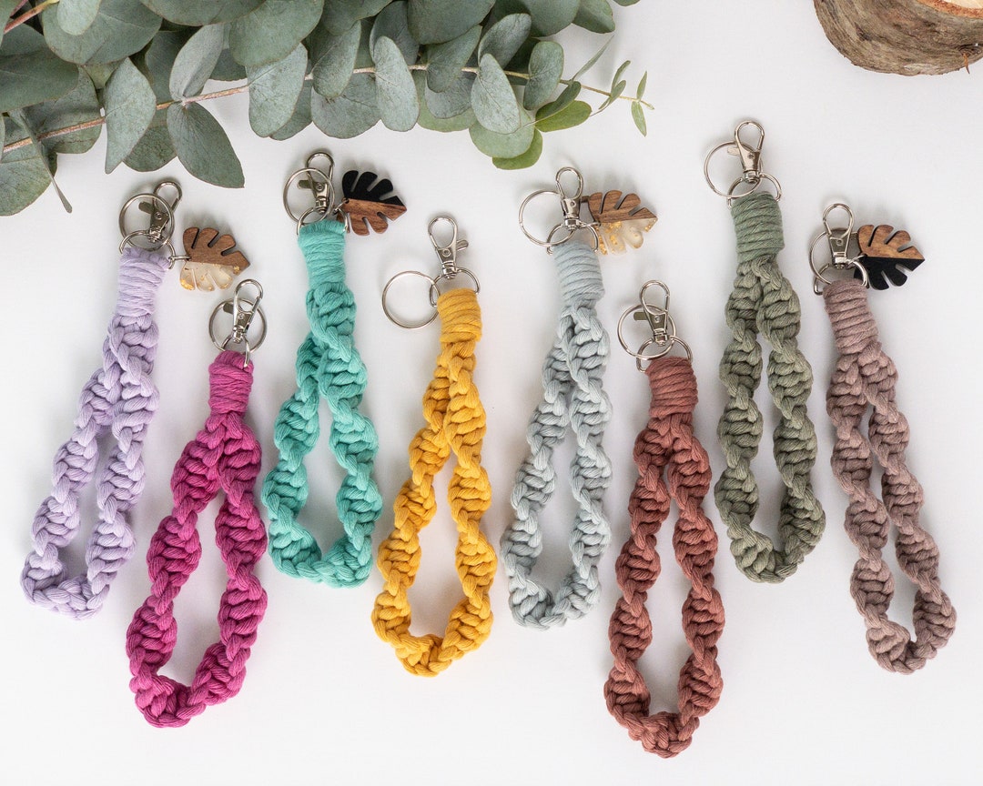 Spiral Macrame Keychain Wristlet and Lanyard Monstera - Etsy