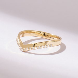 Pave Diamond Curved Wedding Band, 14k Solid Gold Chevron Ring, V Shaped Thick Band, Unique ...