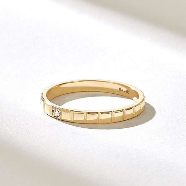 Small Diamond Ring - Etsy