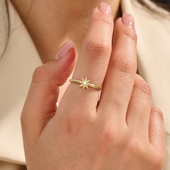 Gold star ring womens store