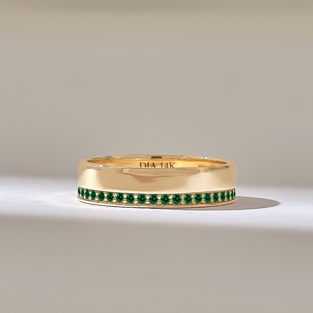 Emerald Wedding Band in 14k Solid Gold – One Side Pave Emerald Ring - Etsy