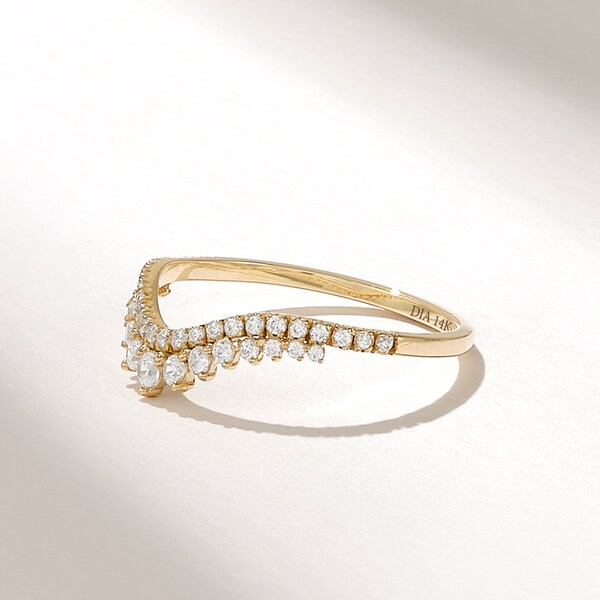 Flat Diamond Ring - Etsy