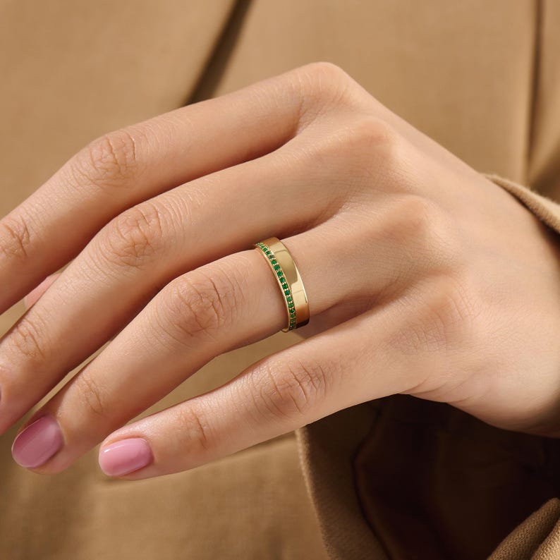 Emerald Wedding Band in 14k Solid Gold – One Side Pave Emerald Ring - Etsy