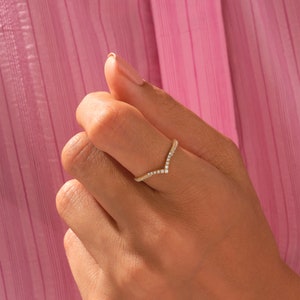 Twisted Pave Diamond Chevron Ring, 14k Solid Gold Wishbone Wedding Band ...