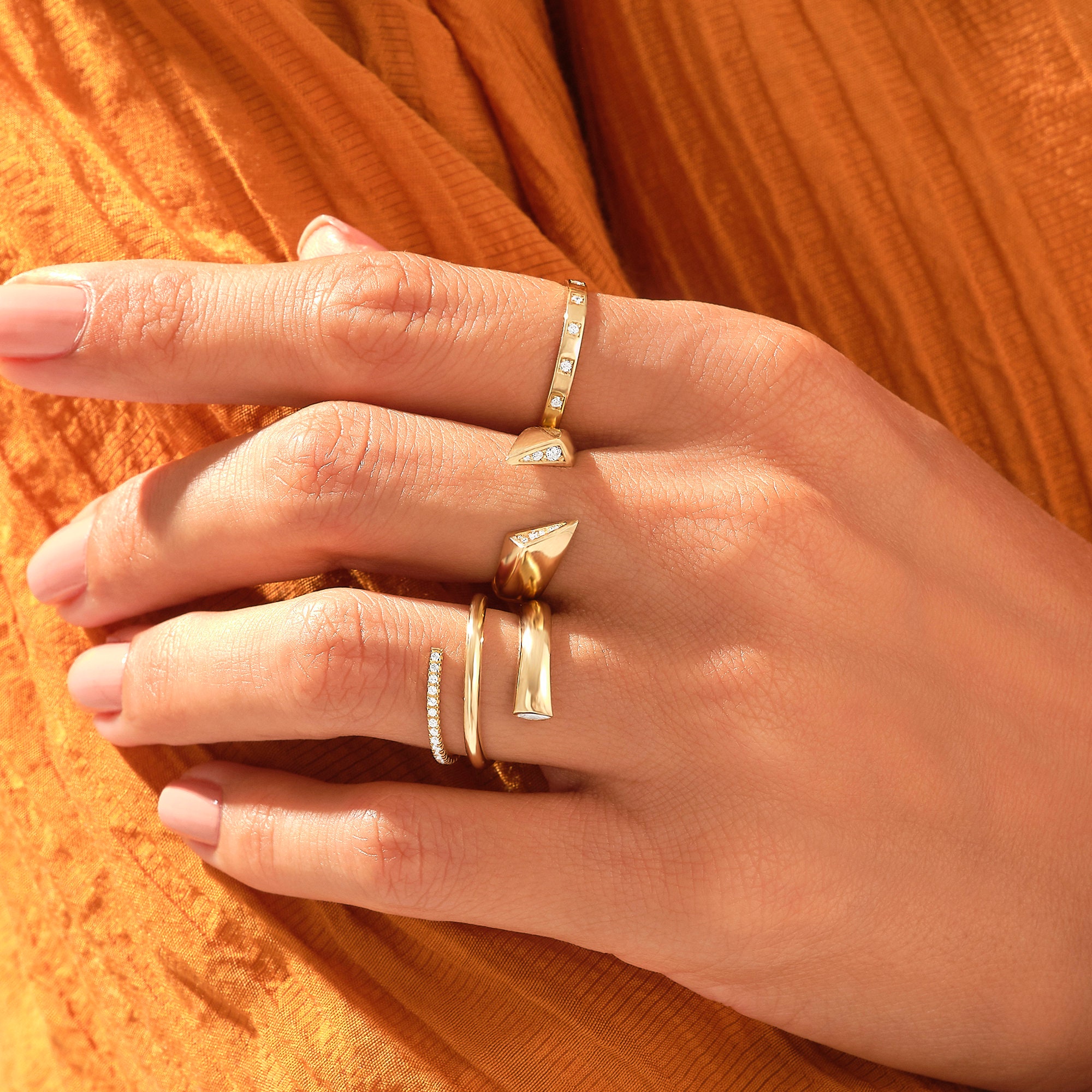 Diamant Chunky Twist offener Ring 14k Solid Gold Pave Bar Ring mutige Wickelring Frauen dicker Statement Schmuck Ring einzigartiger Manschetten Ring Etsy