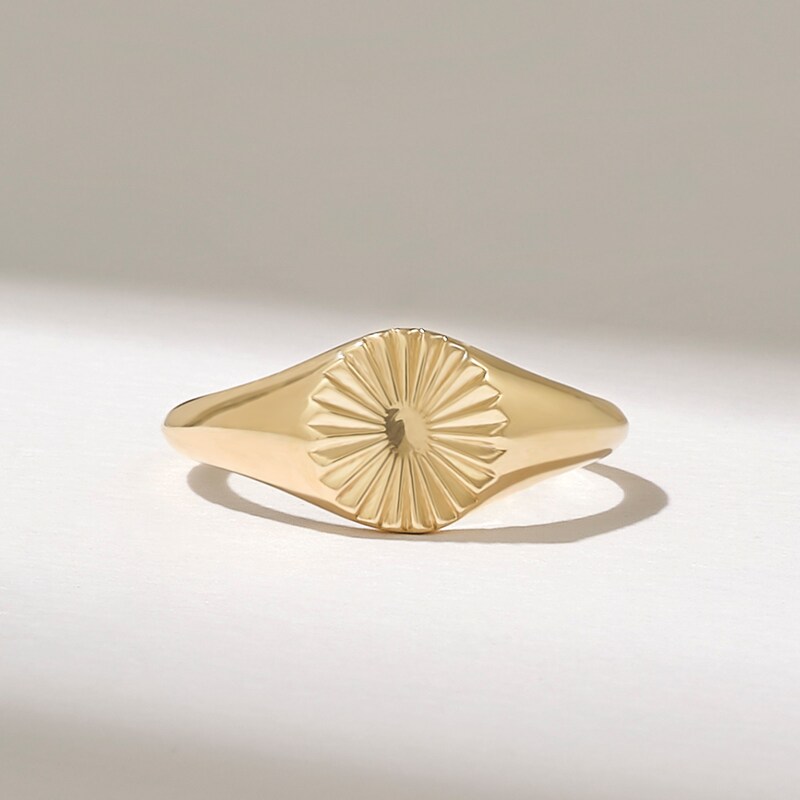 Sun Signet Ring - Etsy