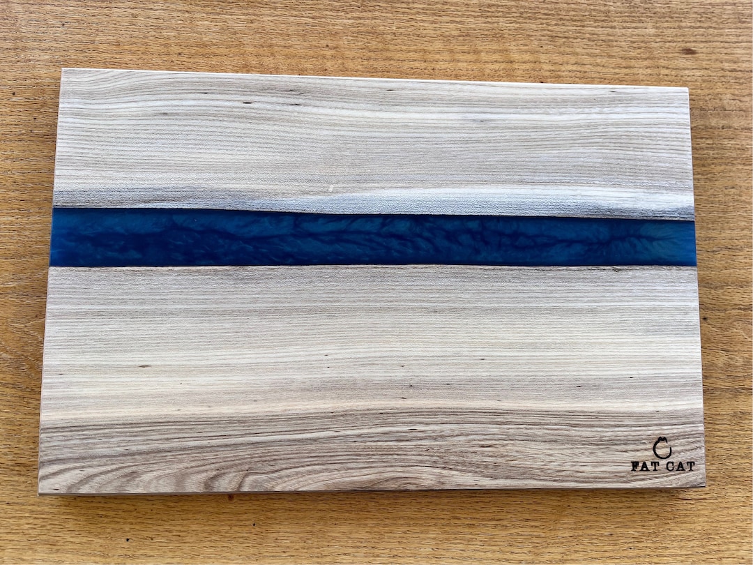 12x18 Hackberry and Epoxy Live Edge Cutting/serving Board - Etsy