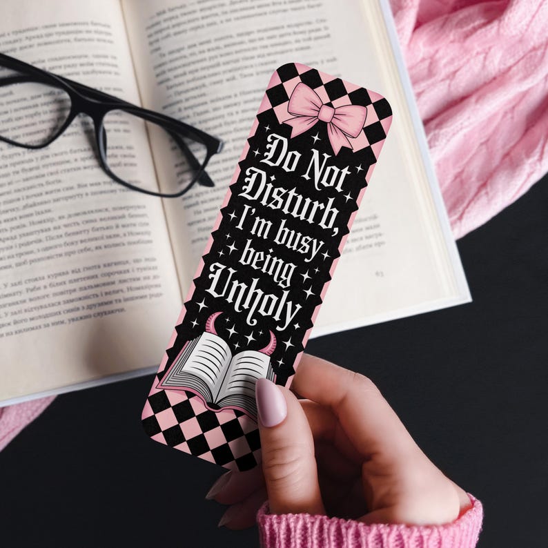 Smut Bookmark PNG, Spicy Book Lover Printable Pdf, Romantasy Party ...