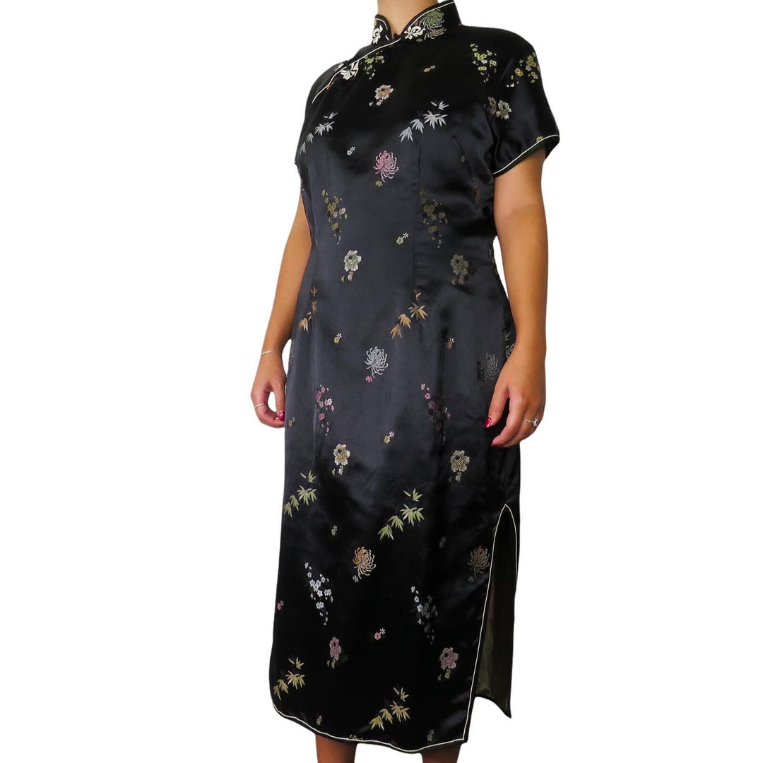 1980s Chinese Vintage Traditional Cheongsam Kimono Dress Black Floral ...