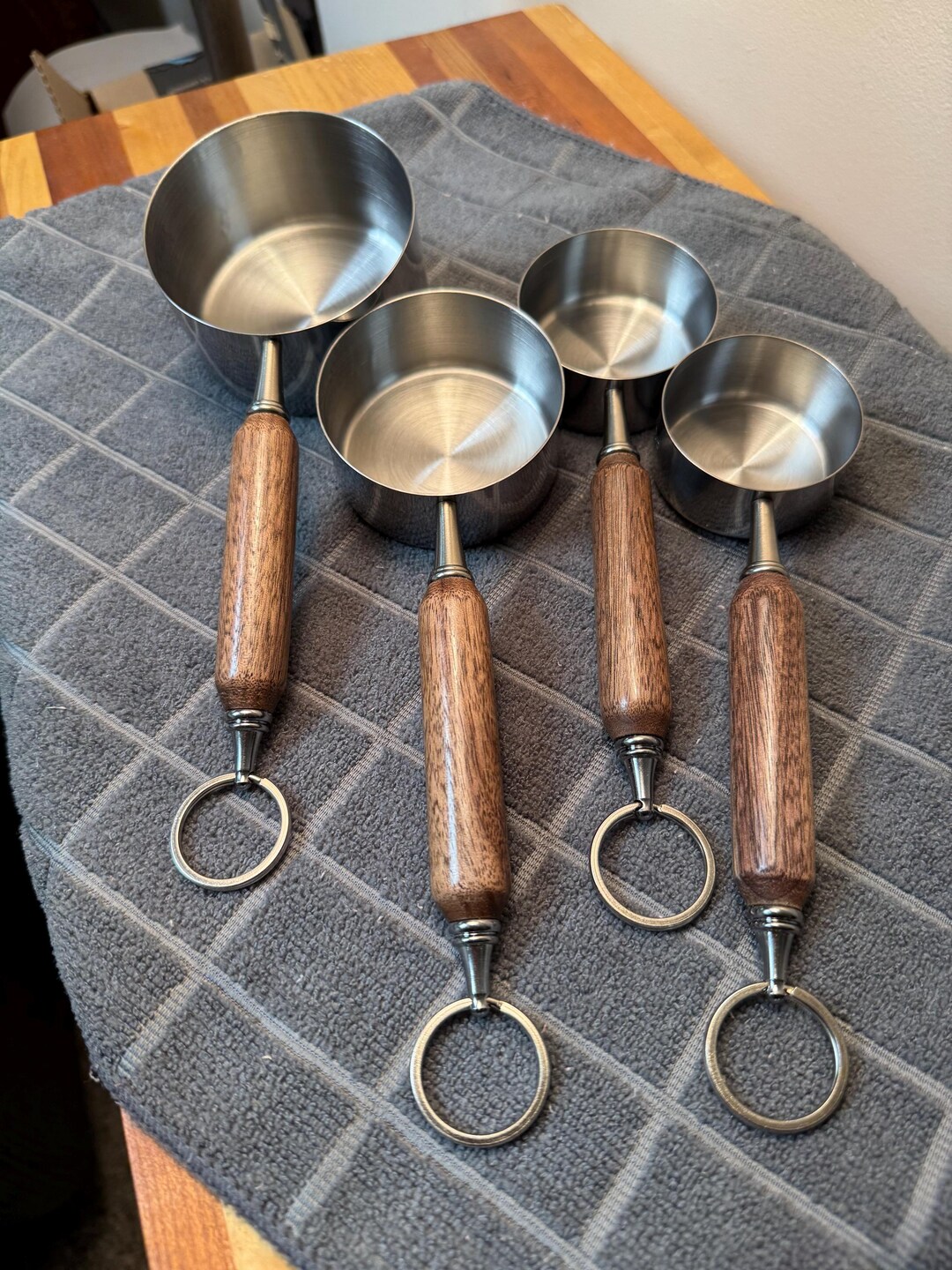 Black Walnut Handle Measuring Cup Set - Etsy