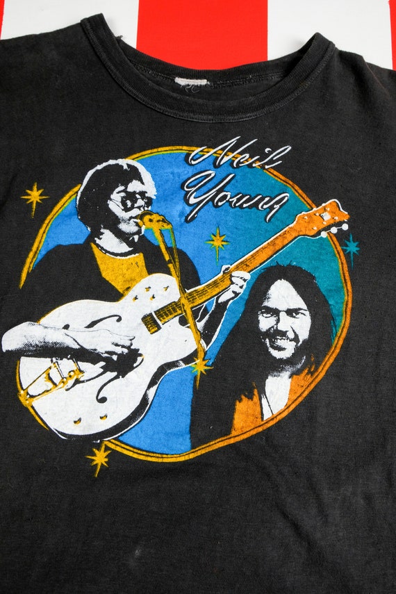RARE 1970s Neil Young Classic Rock Tee - Gem