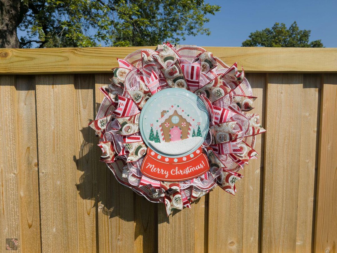 Merry Christmas Snow Globe Sign - Etsy