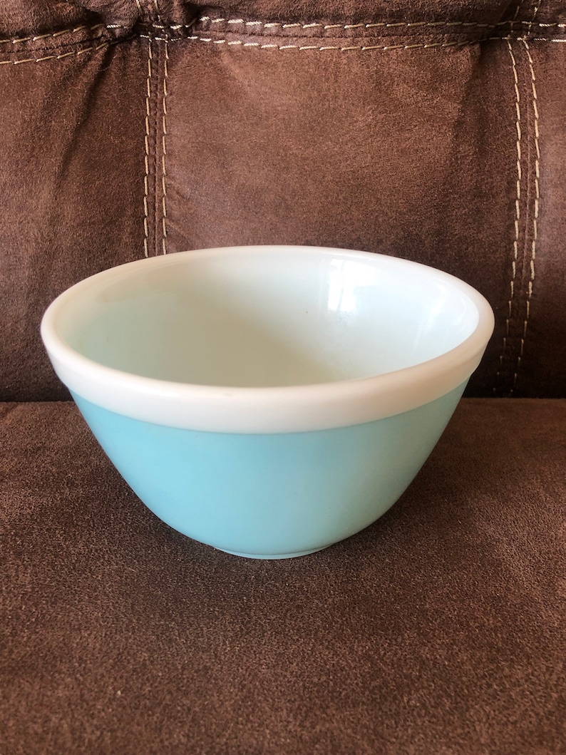 Pyrex Turquoise/ Snow Flake Oval 045 575-b Dishes Mixers - Etsy