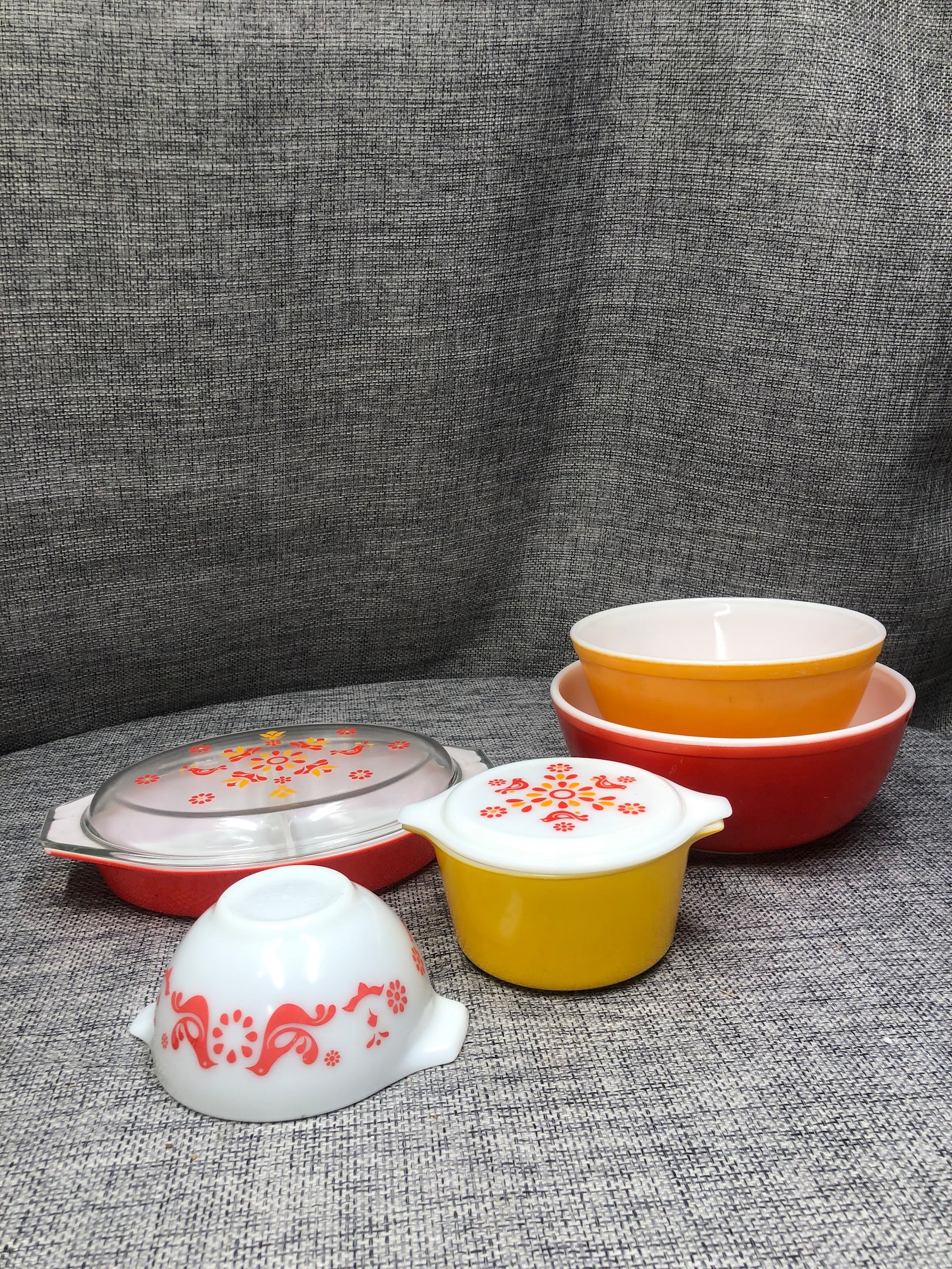 Pyrex Friends Ship Mixers, Divided Dish, Casserole, Cinderella - Etsy