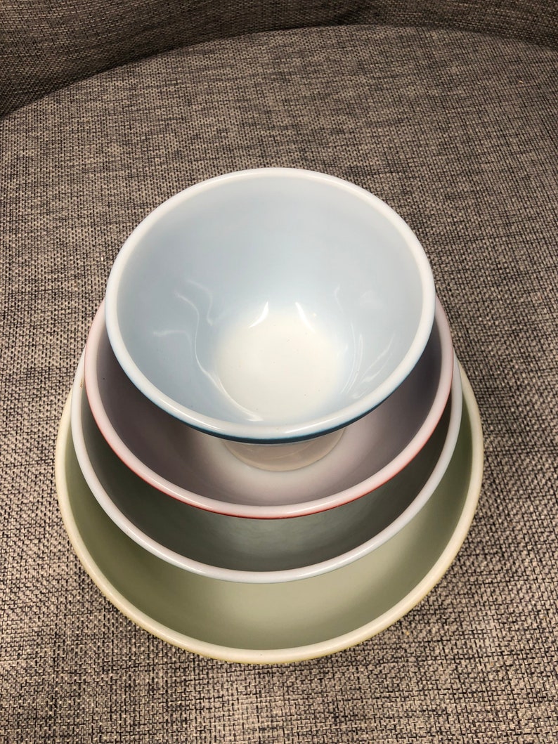 Pyrex Primary Color Yellow 404, Green 403, Red 402, Blue 401, Mixers - Etsy